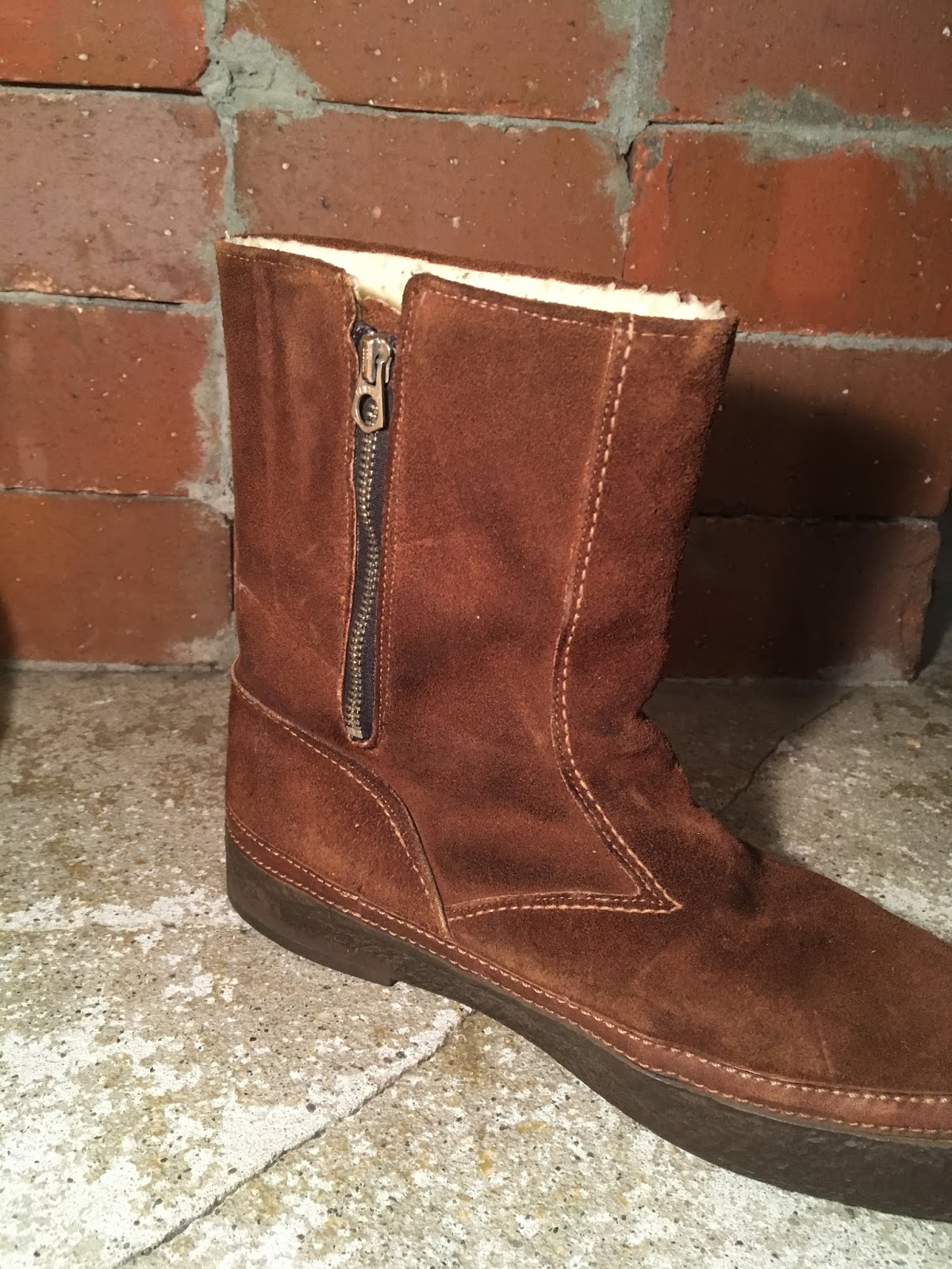 TREDICI: 12/20 Bates Floaters Boa Leather Shoes