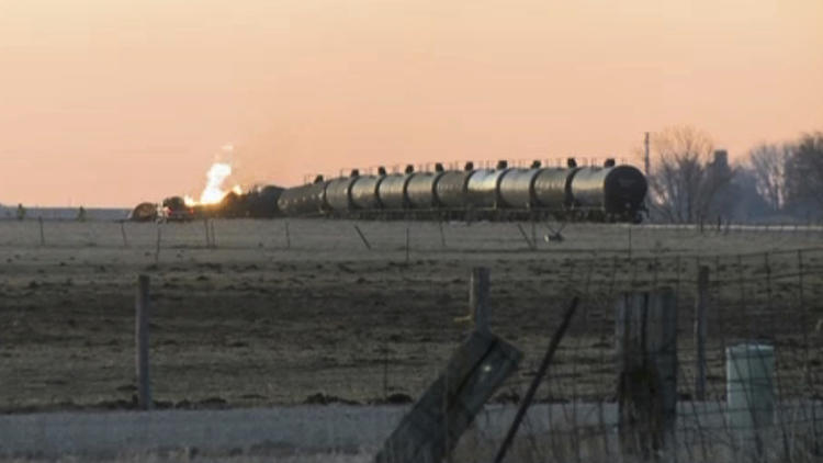 MEC&F Expert Engineers : FIERY UNION PACIFIC TRAIN DERAILMENT: A Union ...