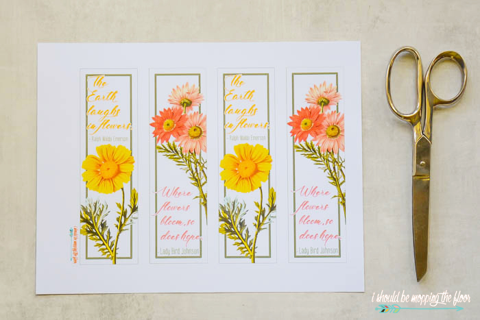 Free Printable Daisy Bookmarks | i should be mopping the floor
