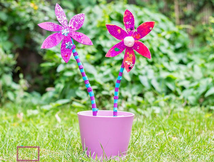 Stick Flowers | Munchkins and Mayhem