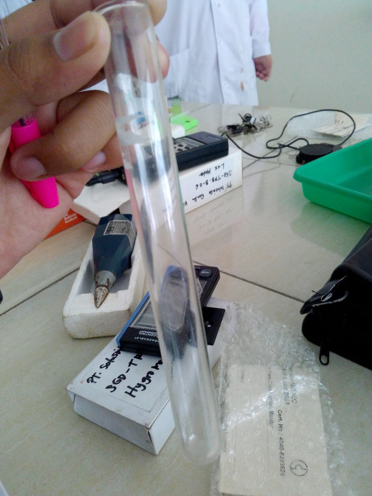 PENGENALAN ALAT LABORATORIUM BIOLOGI BESERTA FUNGSINYA