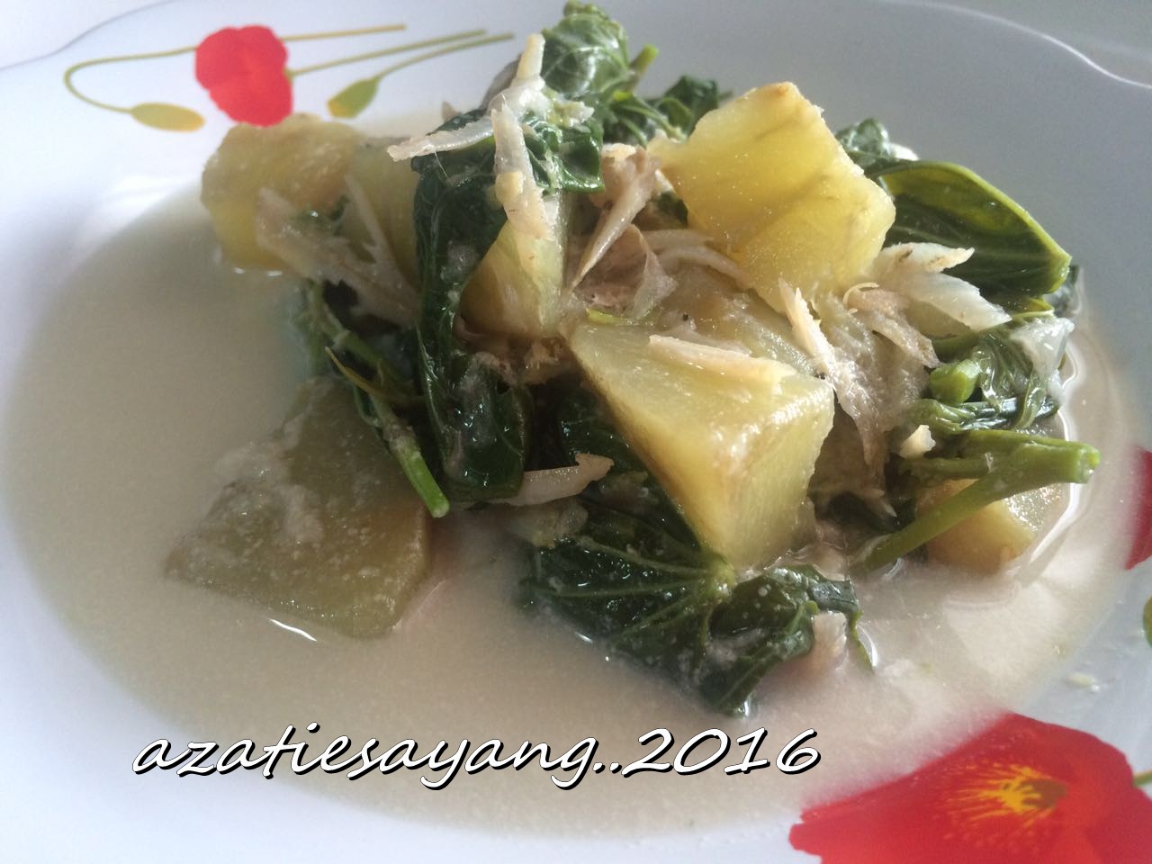 ♥♥Azatiesayang♥♥: Gulai Lemak Pucuk Keledek + Ubi keledek Putih