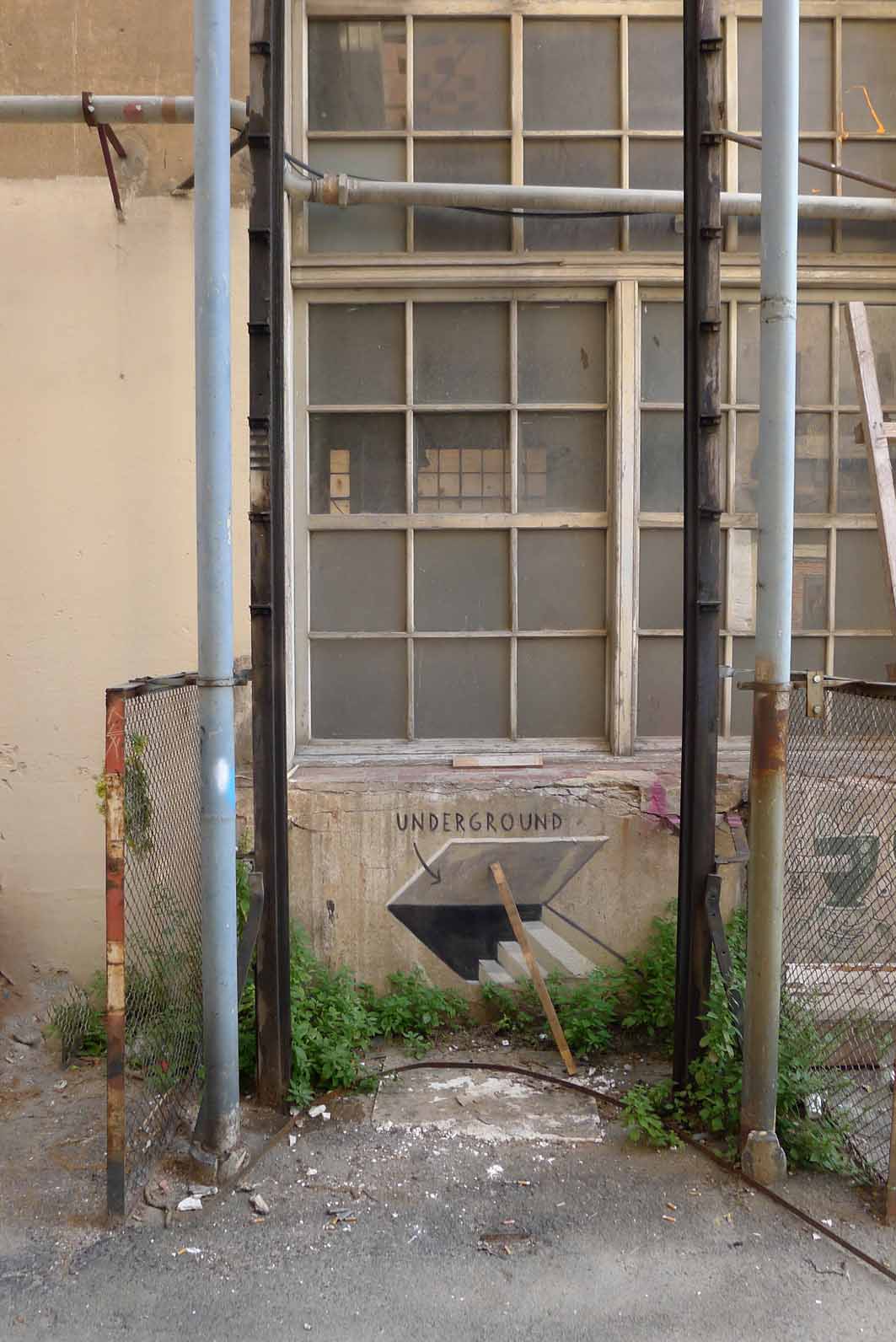 Escif New Street Pieces In Barcelona, Spain – StreetArtNews