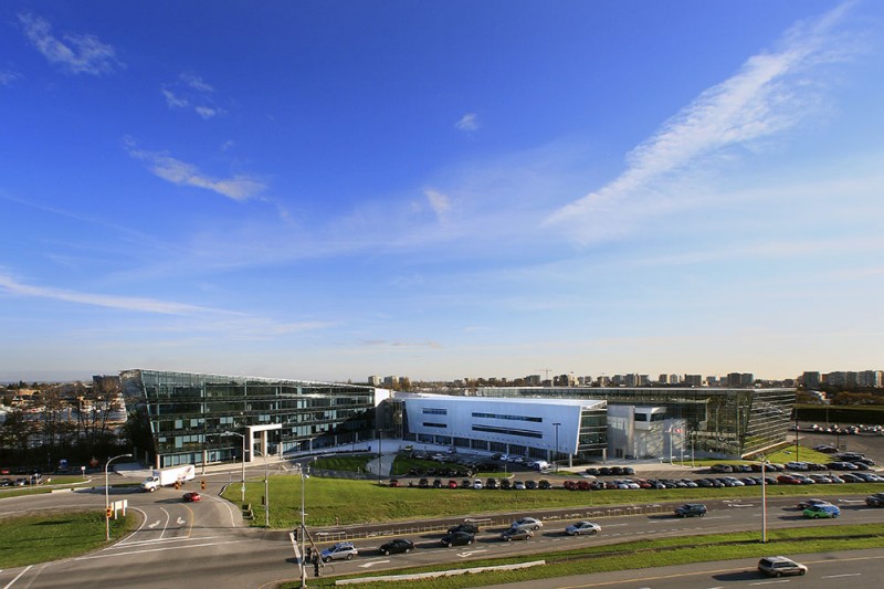 BCIT Aerospace Technology Campus in Richmond, Canada | Interior ...