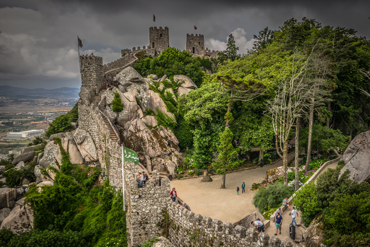 A celebration of life - La joie de vivre: Sintra and a spill