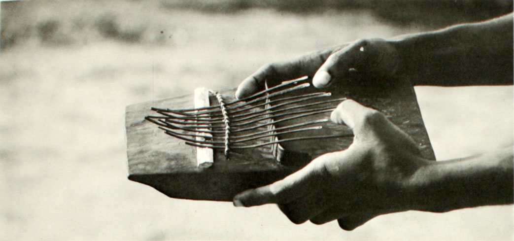 DUNGANDZI: Le registre lyrique