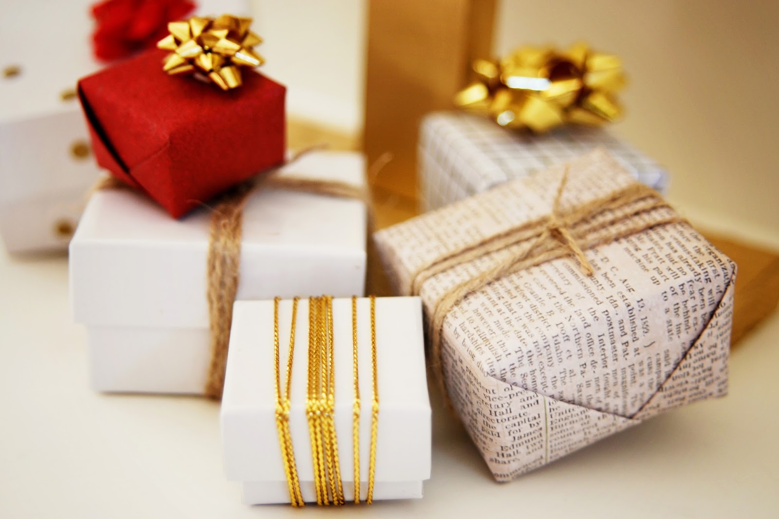 Jeri Vann: My Creative Mind: DCWV - Metallic Gold Tree - Cork Advent ...