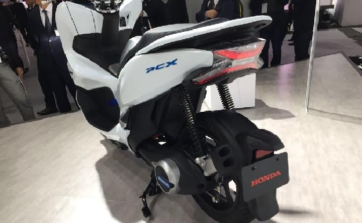 MOTOR LISTRIK HONDA PCX | OTOMOTIF