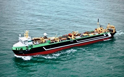 Supersized plunder: Parlevliet & Van der Plas's fishing fleet - Blue ...