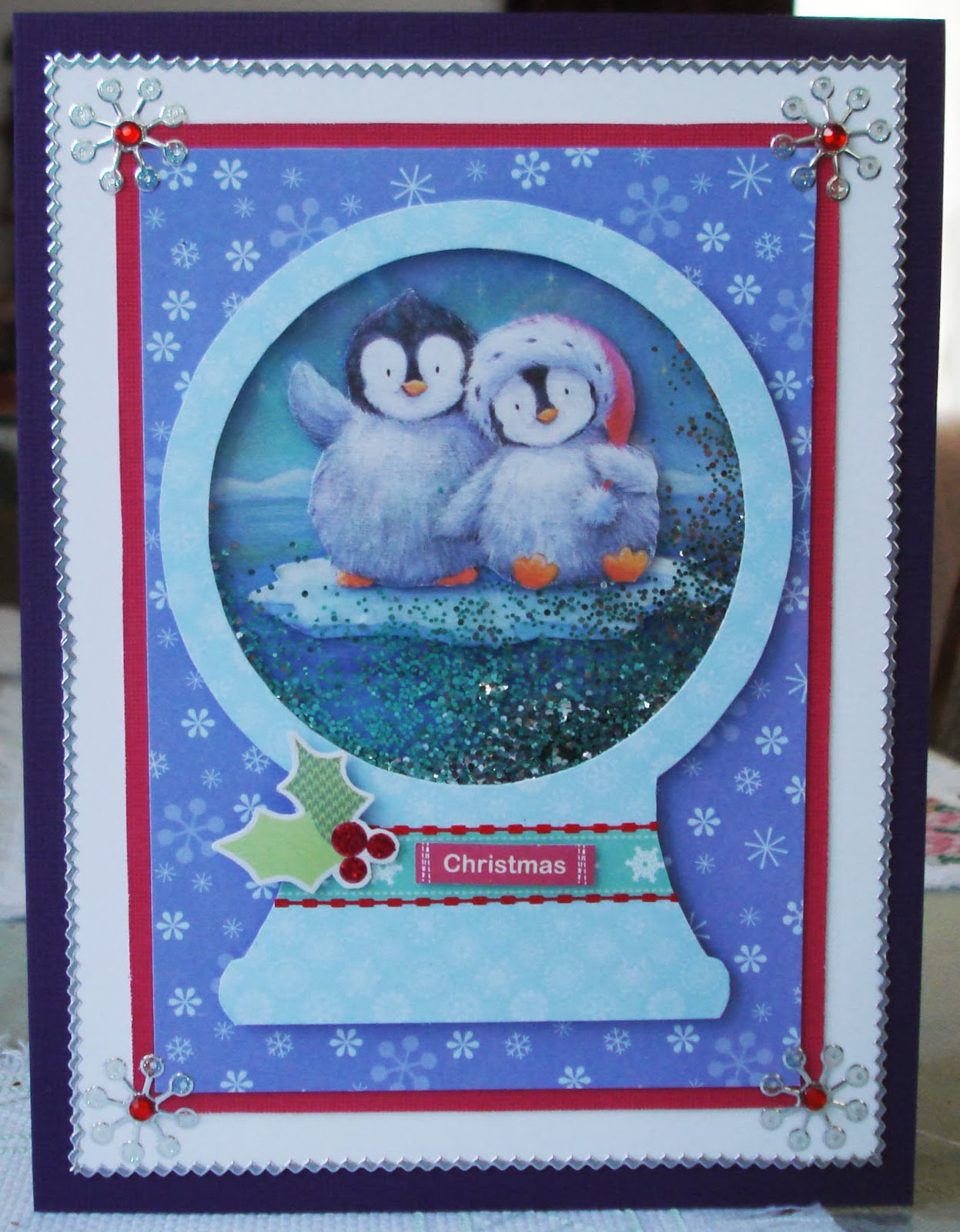 Lorraine Lives Here: Christmas snow globe cards...