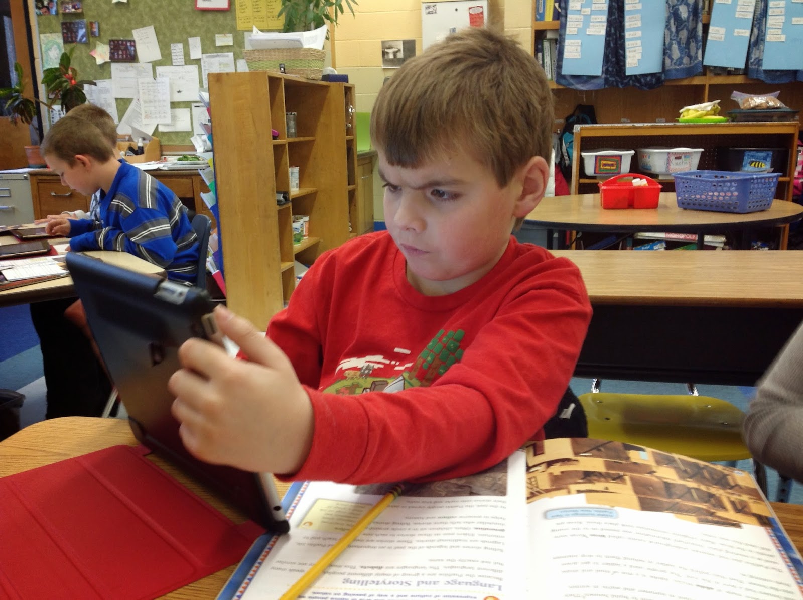 orly-s-room-taking-notes-in-book-groups