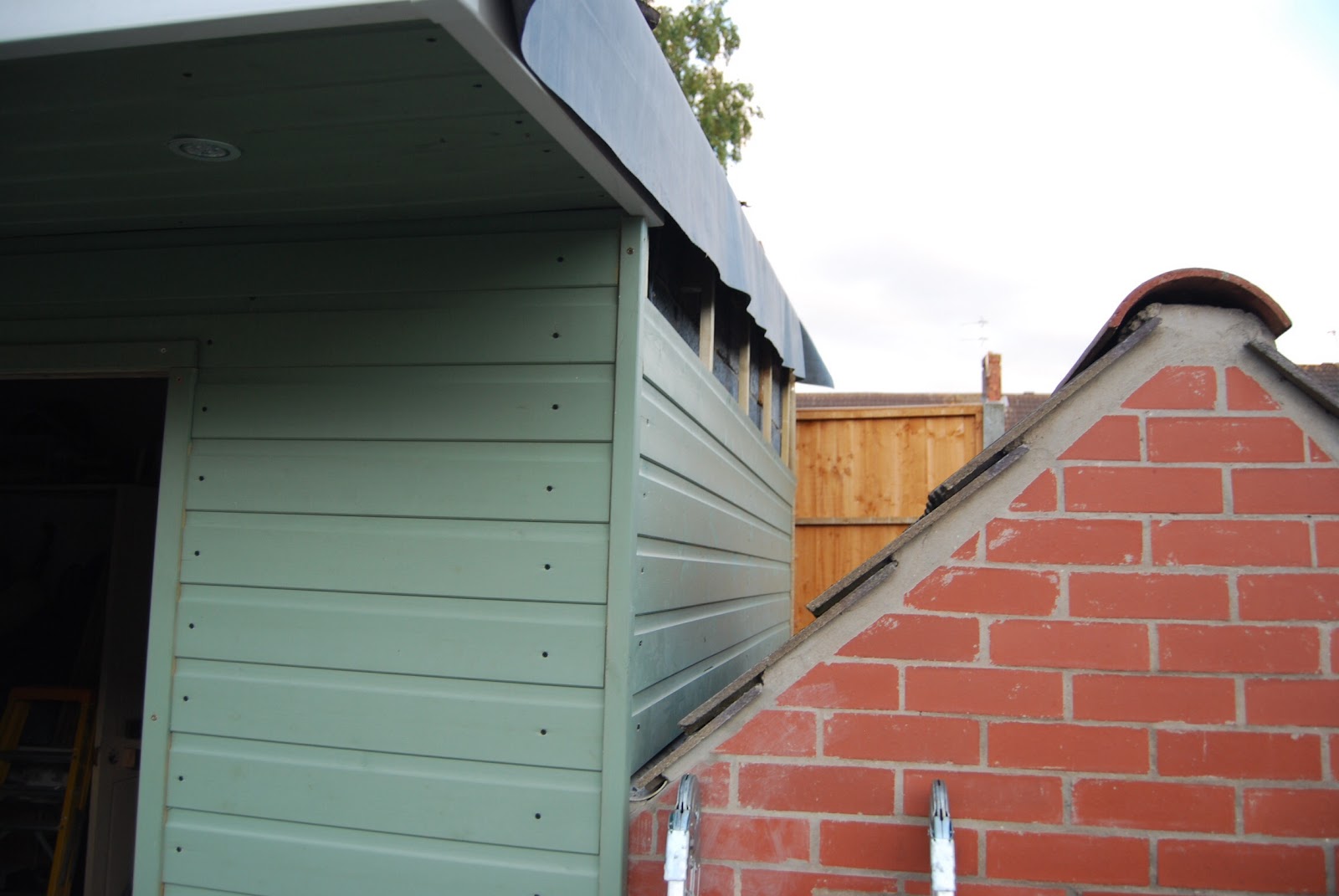 New Block Shed - Self Build Part 4 - Roof, Cladding & finishing off ...