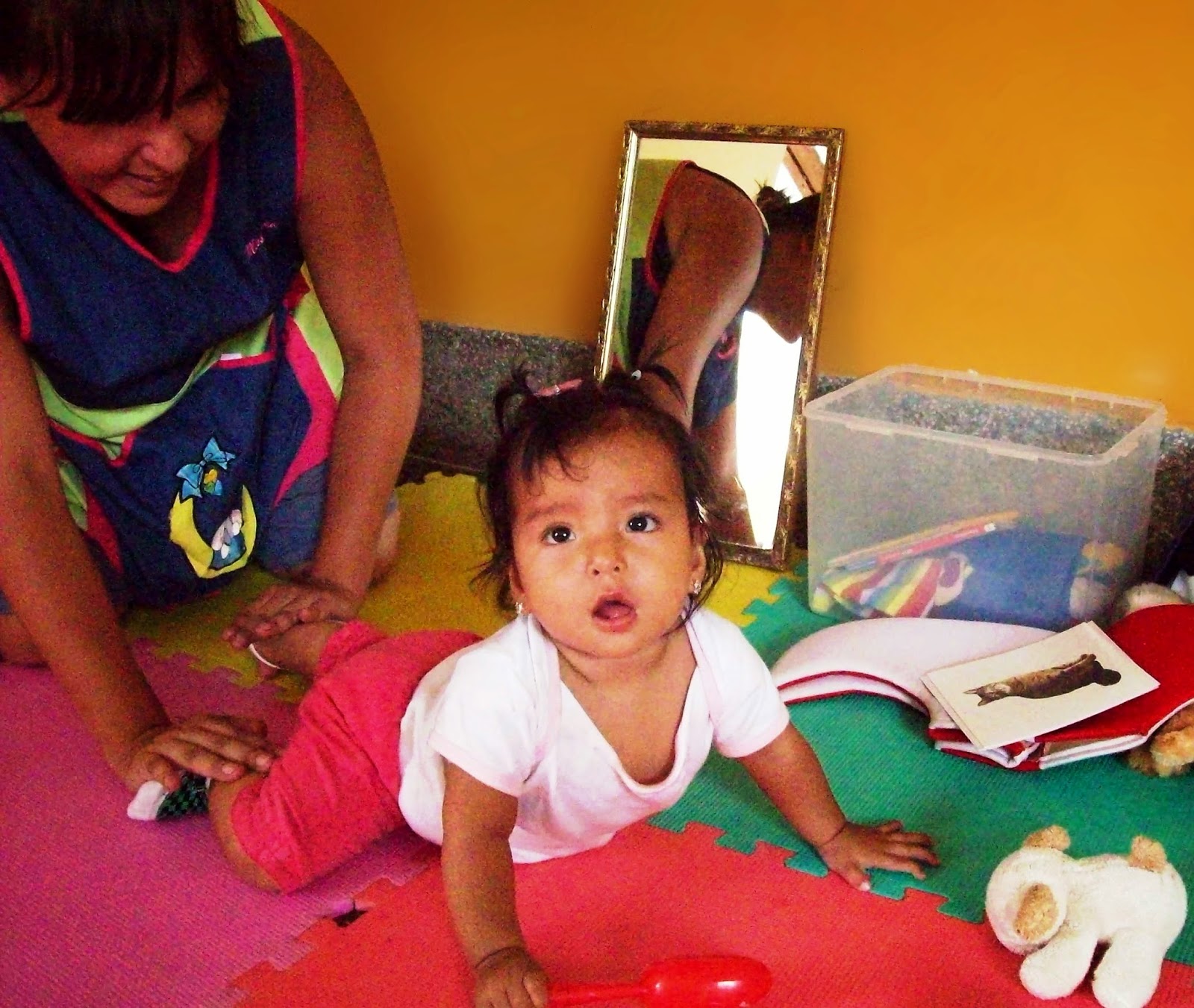 Blog Mis Pequeños Pasos: Motivando a tu bebé a gatear