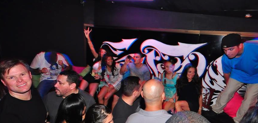 Bachelor Party Costa Rica Jaco Beach: Throw a Classy Bachelor Party ...