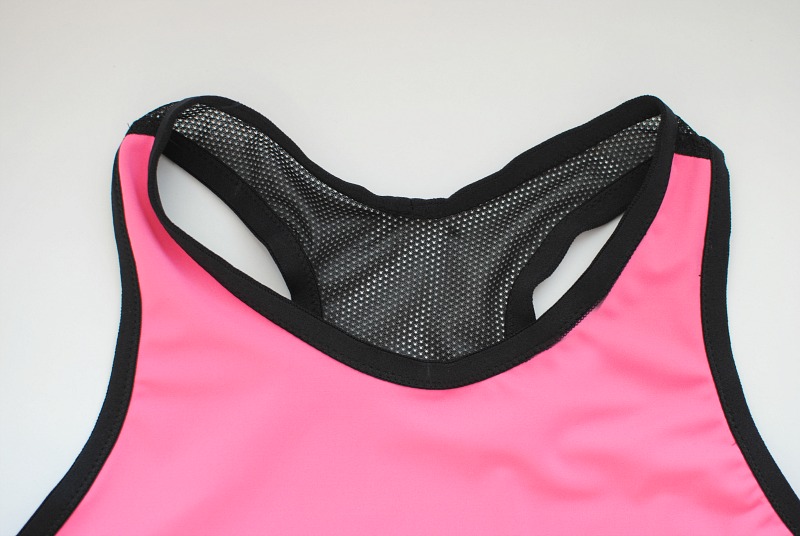 Trash To Couture: Sewing Activewear: DIY Sports Bra
