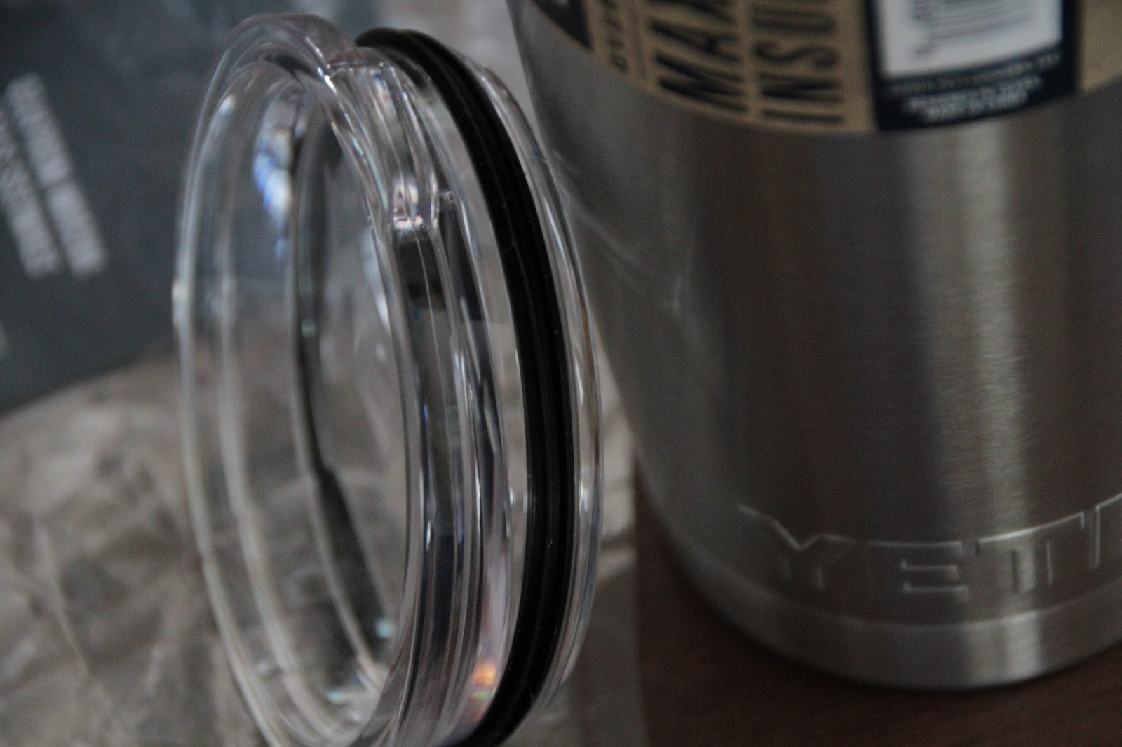 『item』 YETI イエティー タンブラー 20oz この夏はフタ付きで 保冷保温力抜群コップ - camp side dish ...