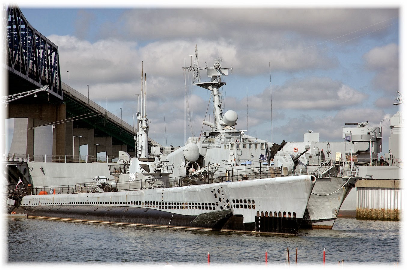 Connecticut Diaries: USS Lionfish (SS-298)