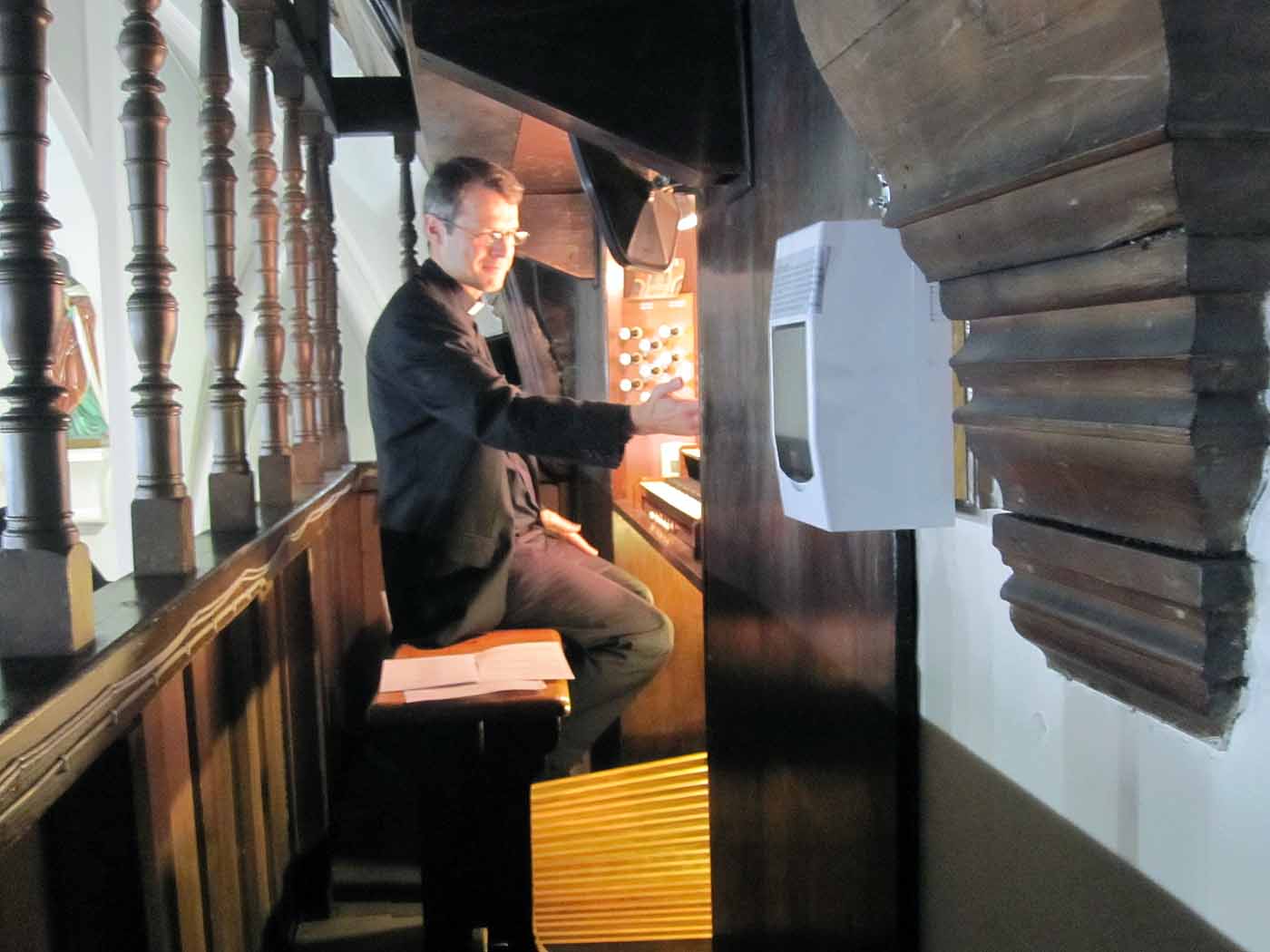 Mulier Fortis: July 2011