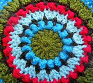 crochetingclub: catherine's large wheel stitch