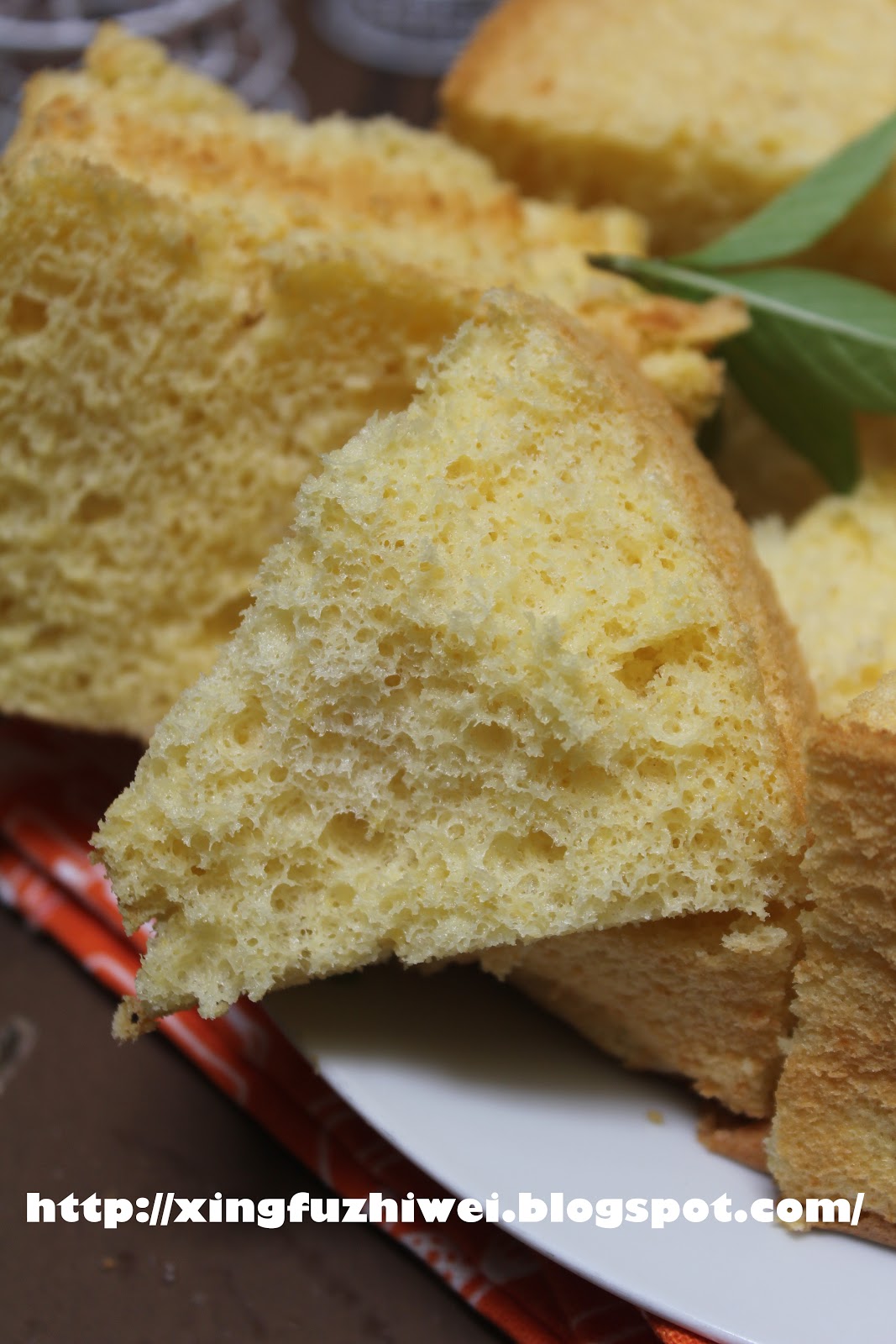 爱厨房的幸福之味: 尖不辣戚风蛋糕 Cempedak Chiffon Cake