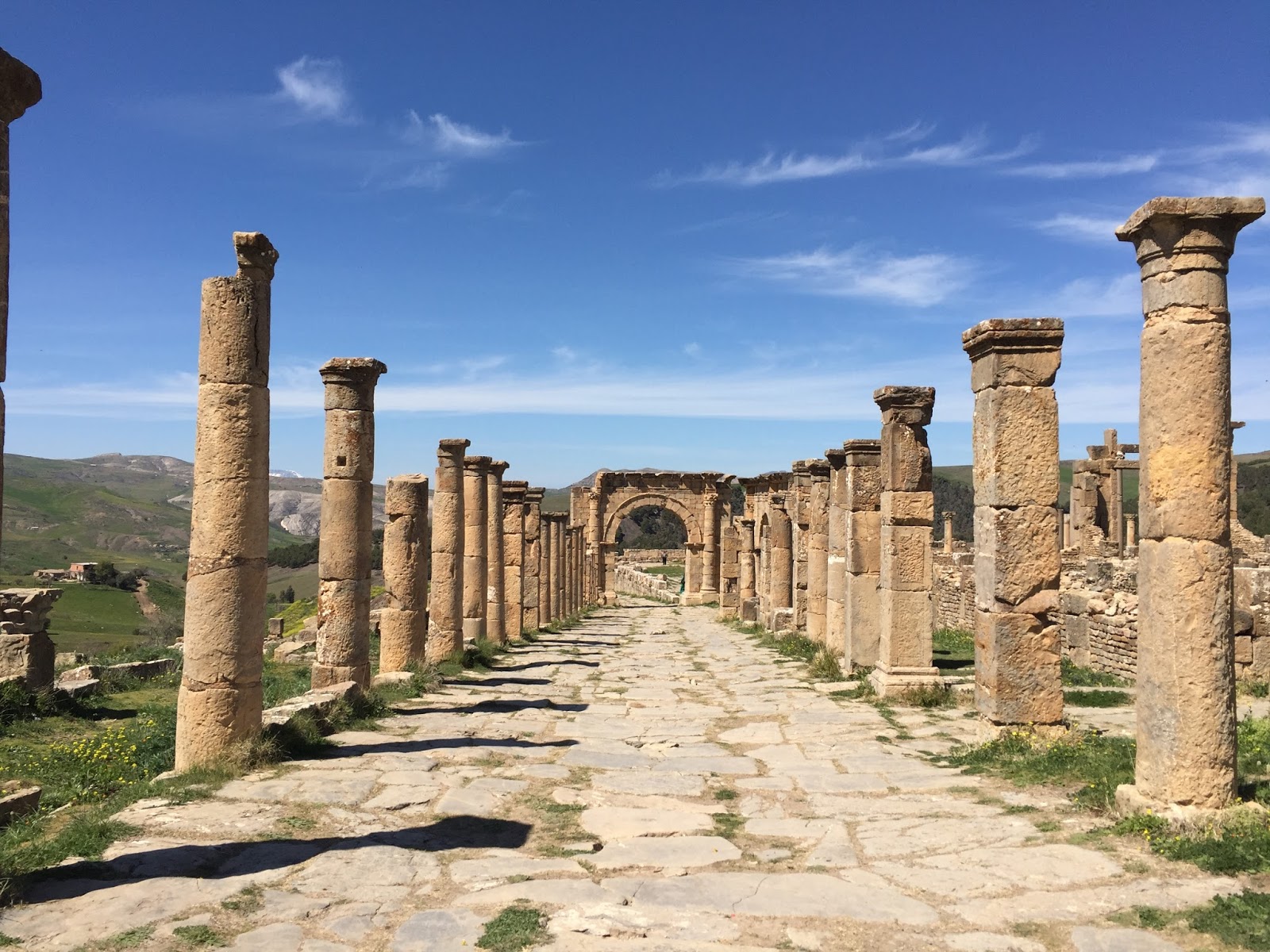 Tocho T8: Djemila (Cuicul, ciudad romana en Argelia), entre el comercio ...