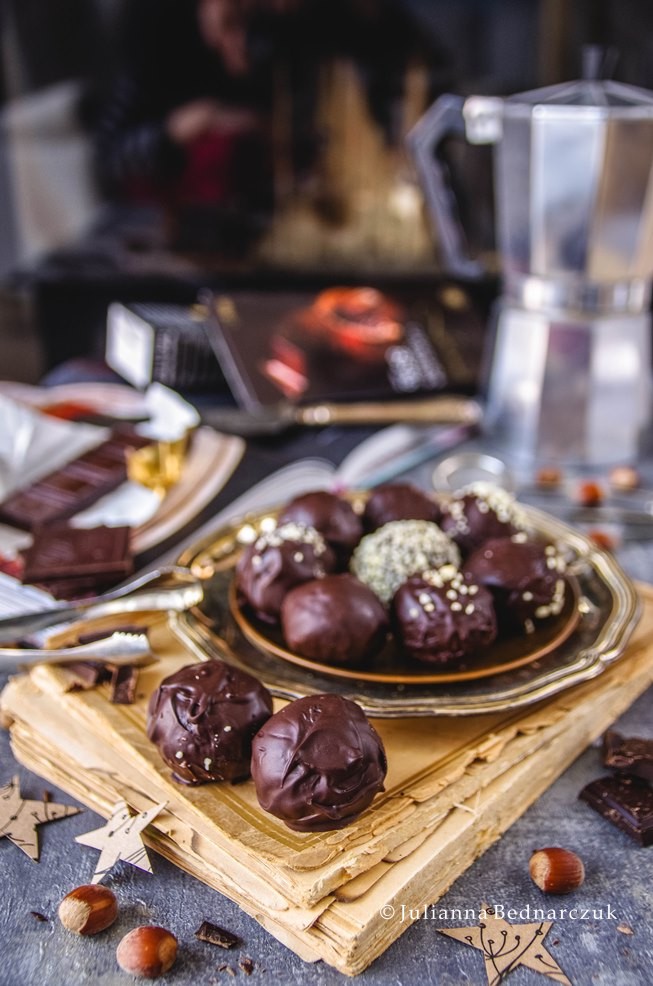 Obiad gotowy!: Bajaderki w czekoladzie
