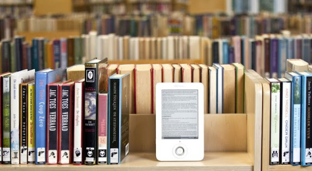 Cabinet Space: Book Stores in the Digital Age