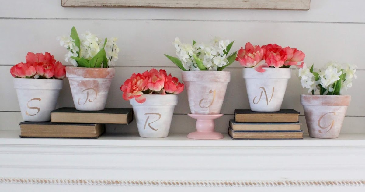 Welcome Spring and Daylight Savings Time! Hooray!! - Crafts a la mode