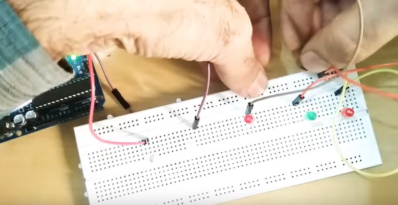 Arduino Microcontroller Arduino Tutorial Led Sequential Control With Arduino
