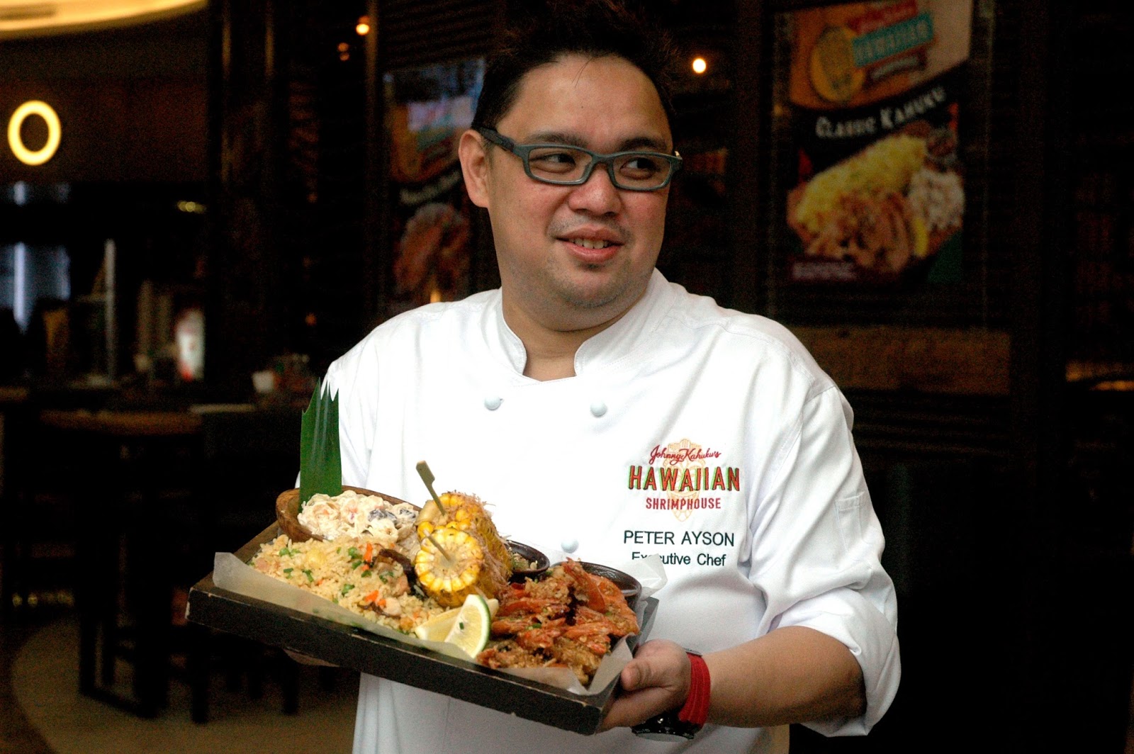 DUDE FOR FOOD: A Hawaiian Luau at Johnny Kahuku's Hawaiian Shrimphouse