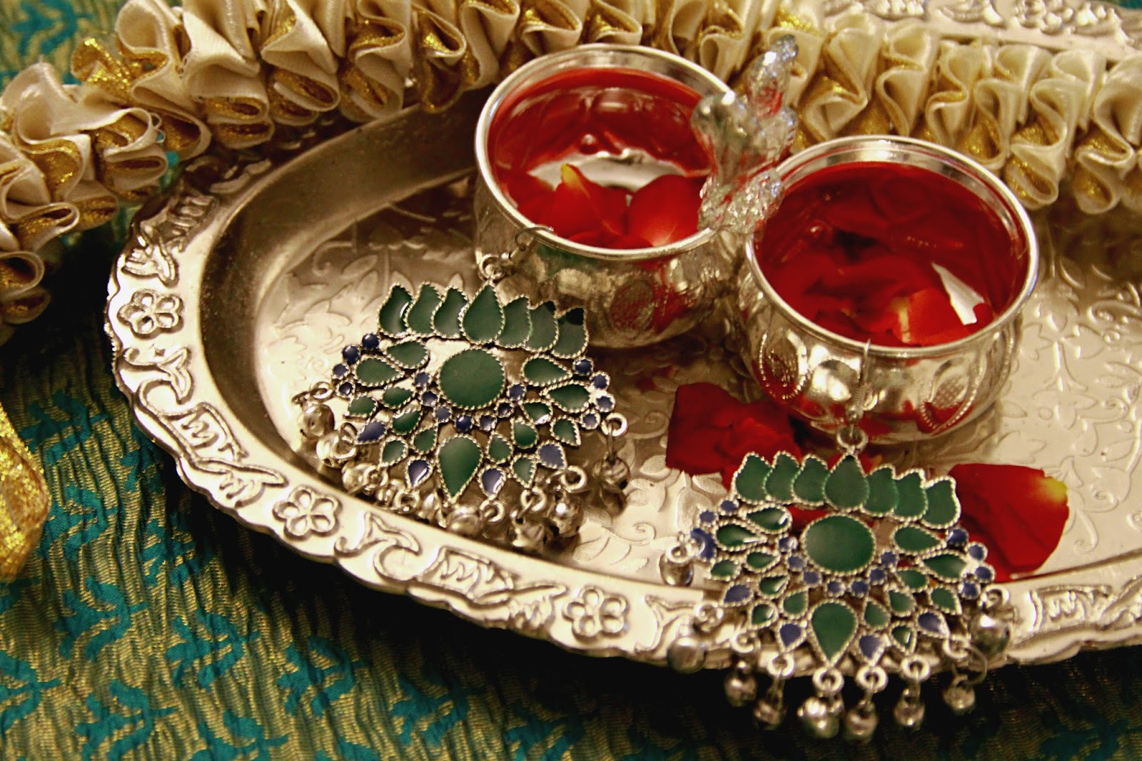 8 simple, gorgeous Diwali decor ideas