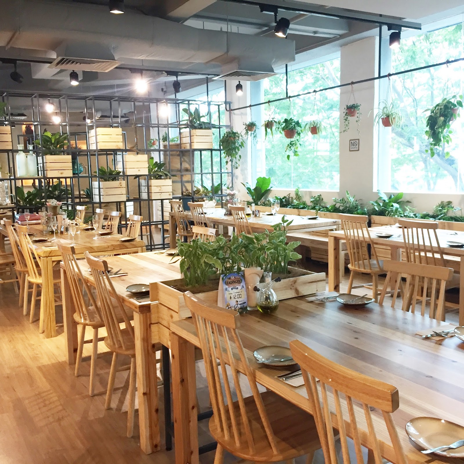 Some Like it Haute: Mahota Commune