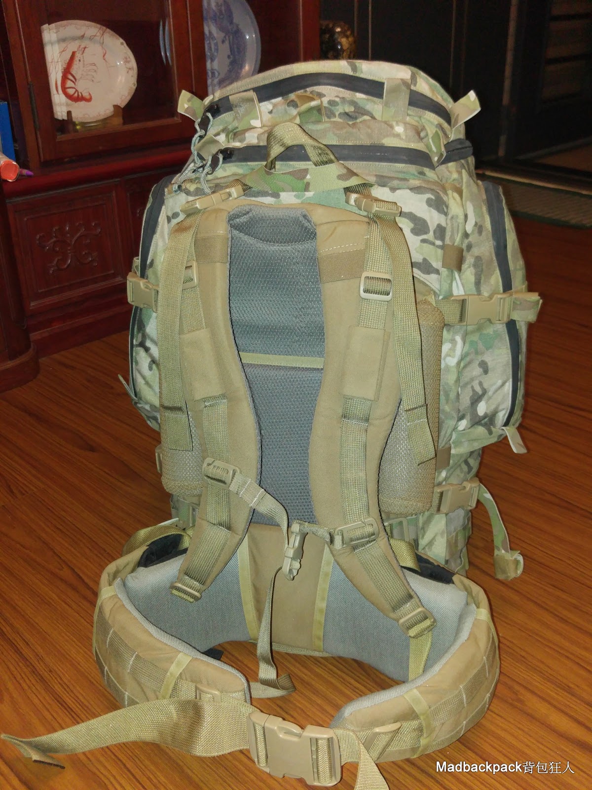 Madbackpack背包狂人: 《背包介紹》Mystery Ranch Wolf Hound HI-Dice