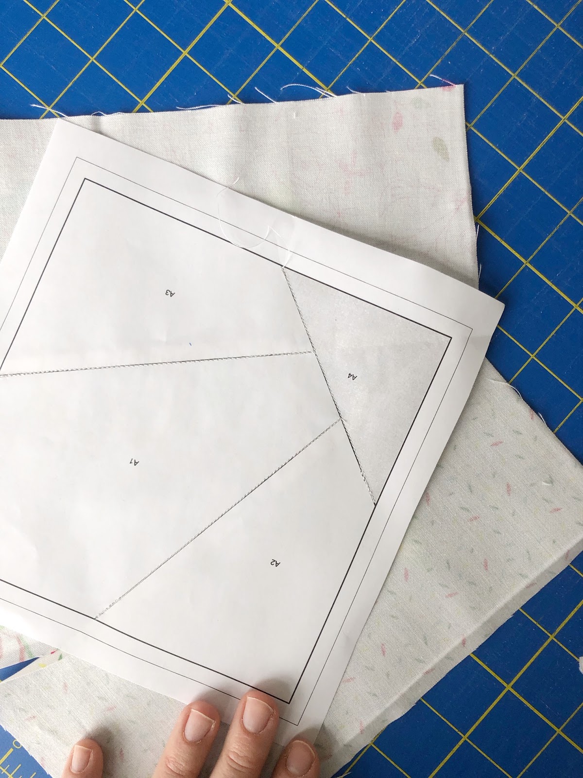 Free Foundation Paper Piecing Pattern: Ray Quilt Block