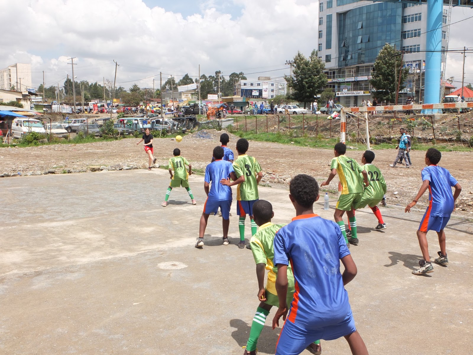 In the middle of somewhere: Ra-ey Soccer