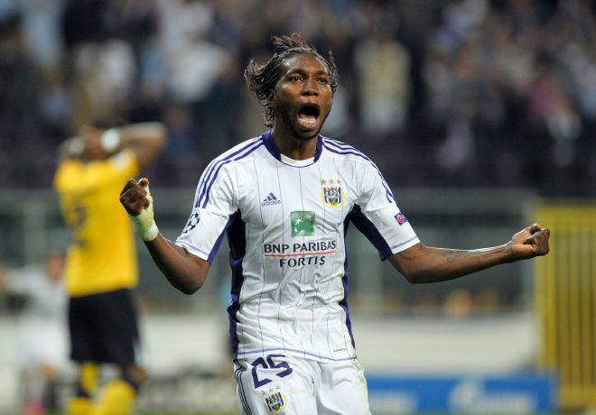Dieumerci Mbokani | TOP SOCCER PLAYERS
