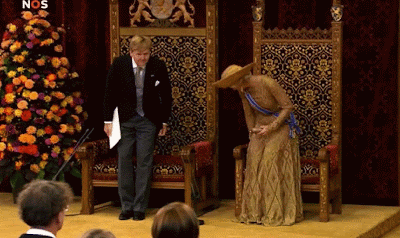 CARAS Y GESTOS FALSOS, EXAGERADOS, VOCECITAS, ETC DE LAS PRINCESAS ...