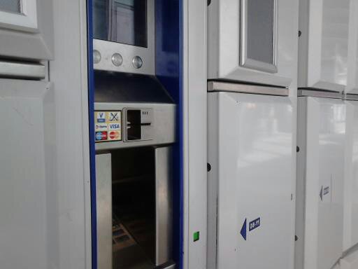 Luggage Lockers / Bag Storage