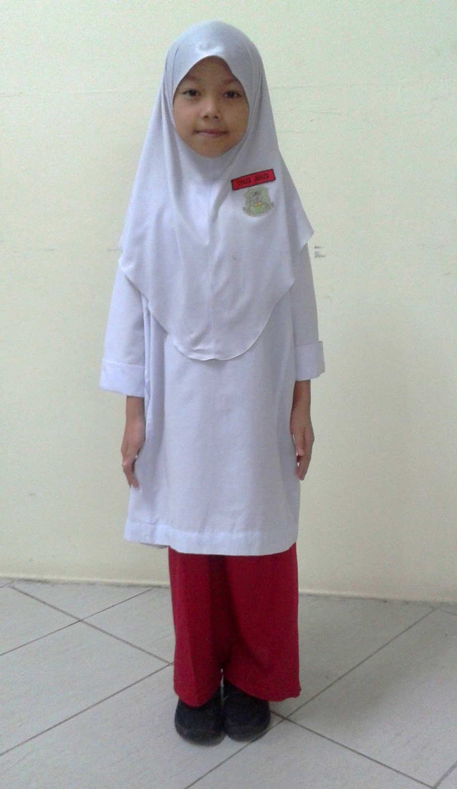 Kafa Integrasi Al Aziziah: PAKAIAN SERAGAM SEKOLAH