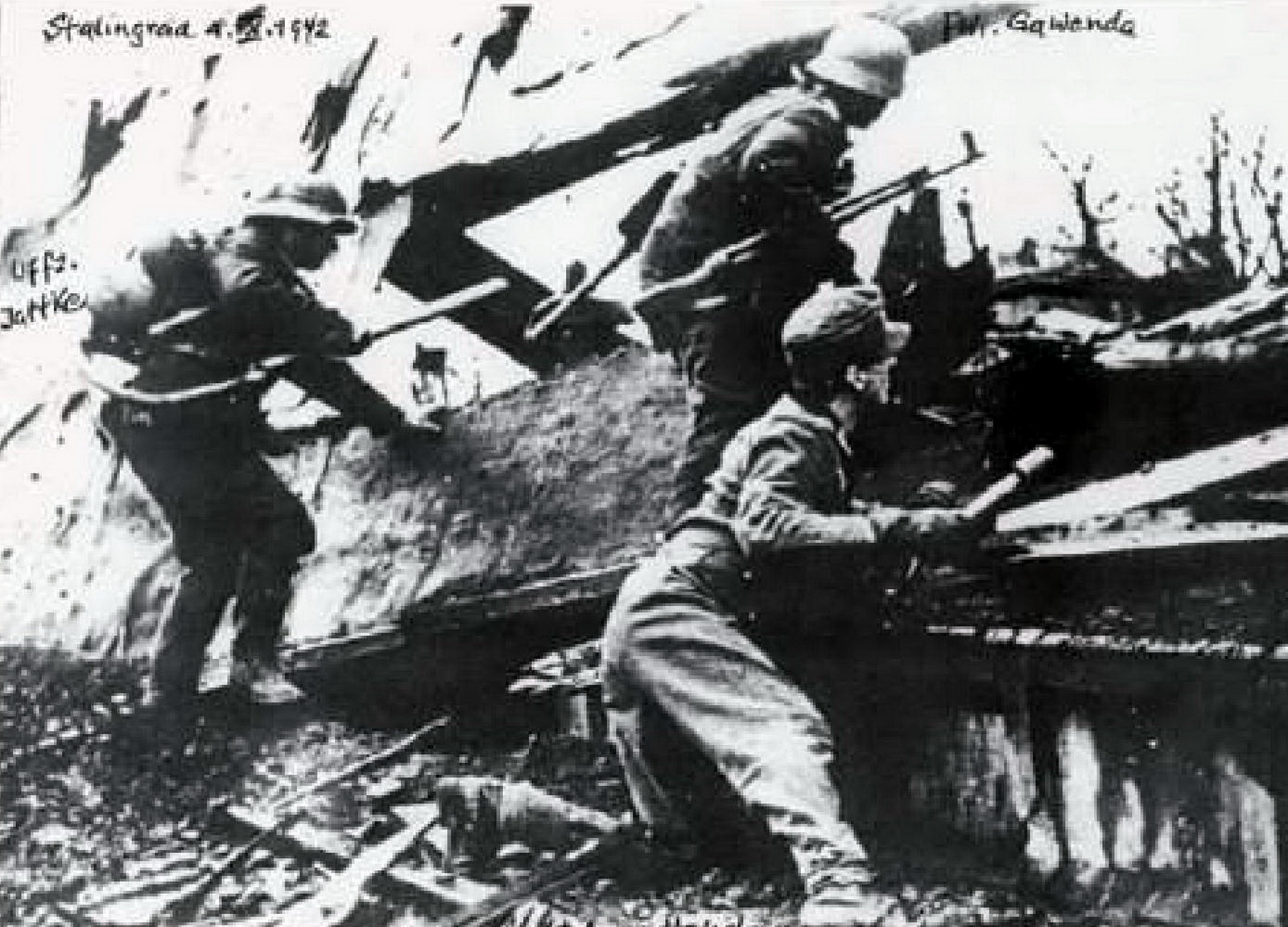 NAZI JERMAN: Foto Flammenwerfer