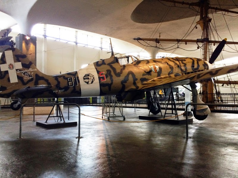 MaharPress: AVIÃO ALFA ROMEO AERMACCHI, O CUORE SPORTIVO VOLANTE