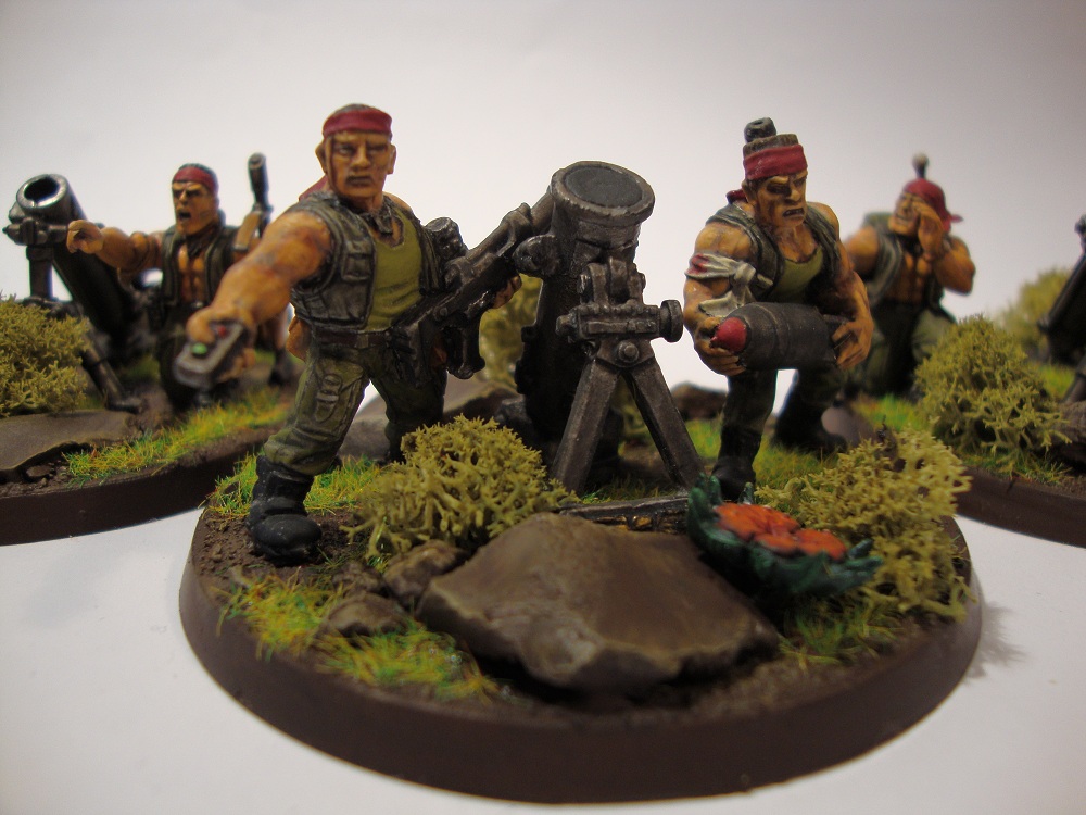 Catachan junglefighters by Zacret: First mortar squad.. check!