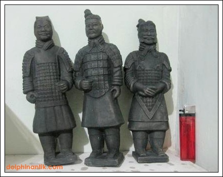 Dolphin Antik: Patung Prajurit Terakota Dinasti Qin ke 1