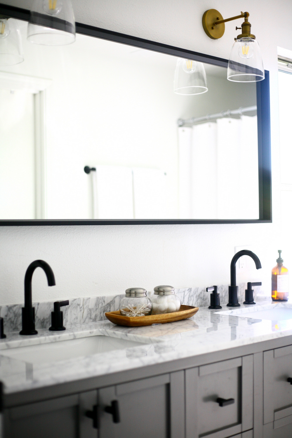 Reveal, budget, and sources: $1,482 master bathroom reno / Create / Enjoy