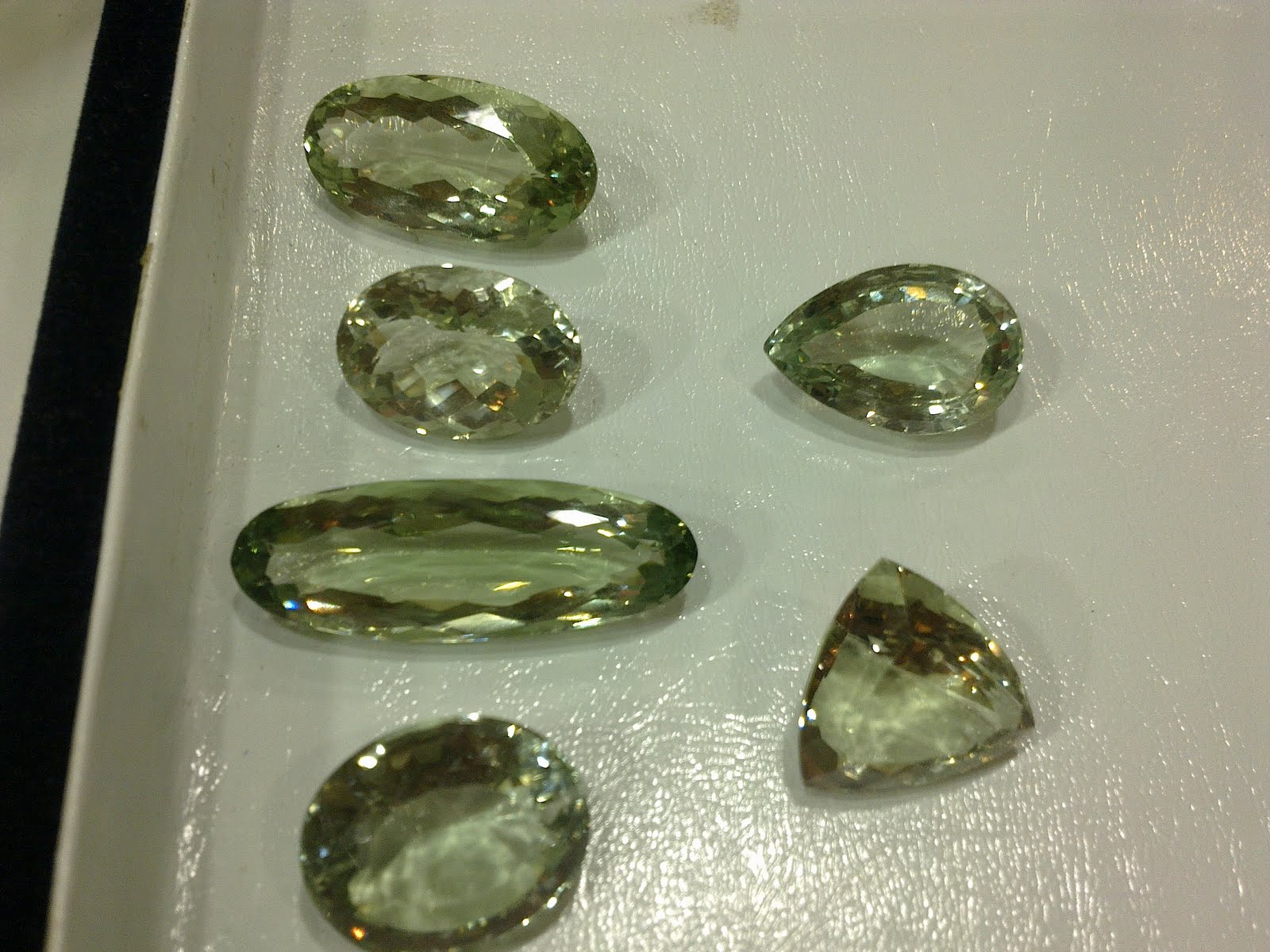 what u give, u get back!!: Batu Batan Sri Lanka (Sticky Post sampai ari ...