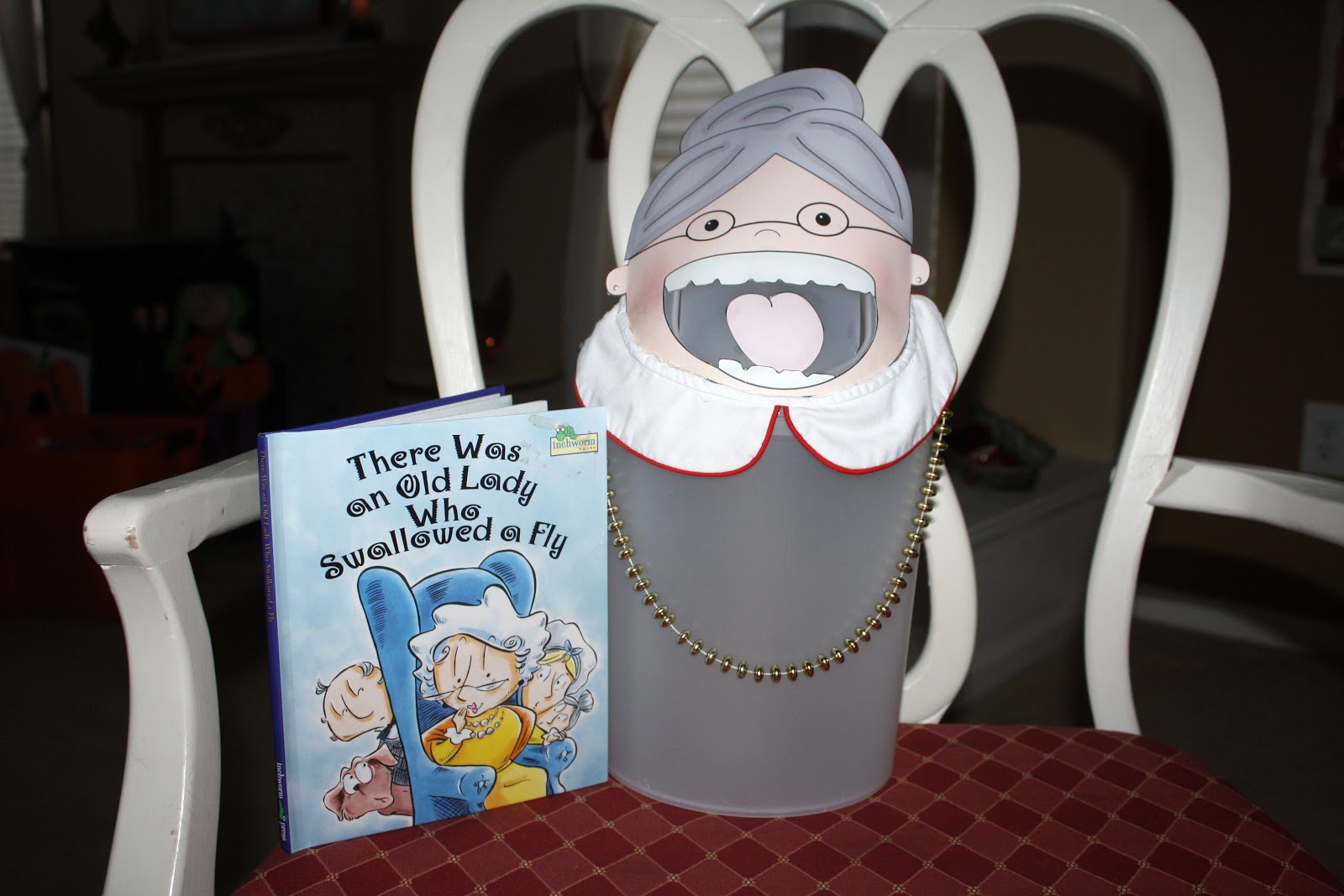 TOADally Tots: There Was an Old Lady Who Swallowed a