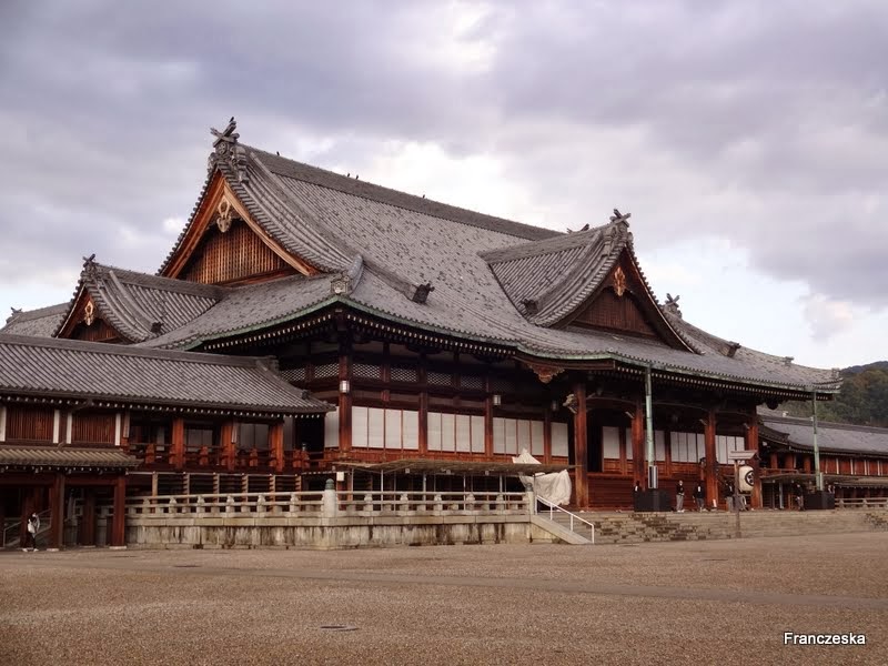 日本・Japan: Tenri: Stadt der Tenrikyo des Tenri-Gottes mit Tenri-Kirche ...