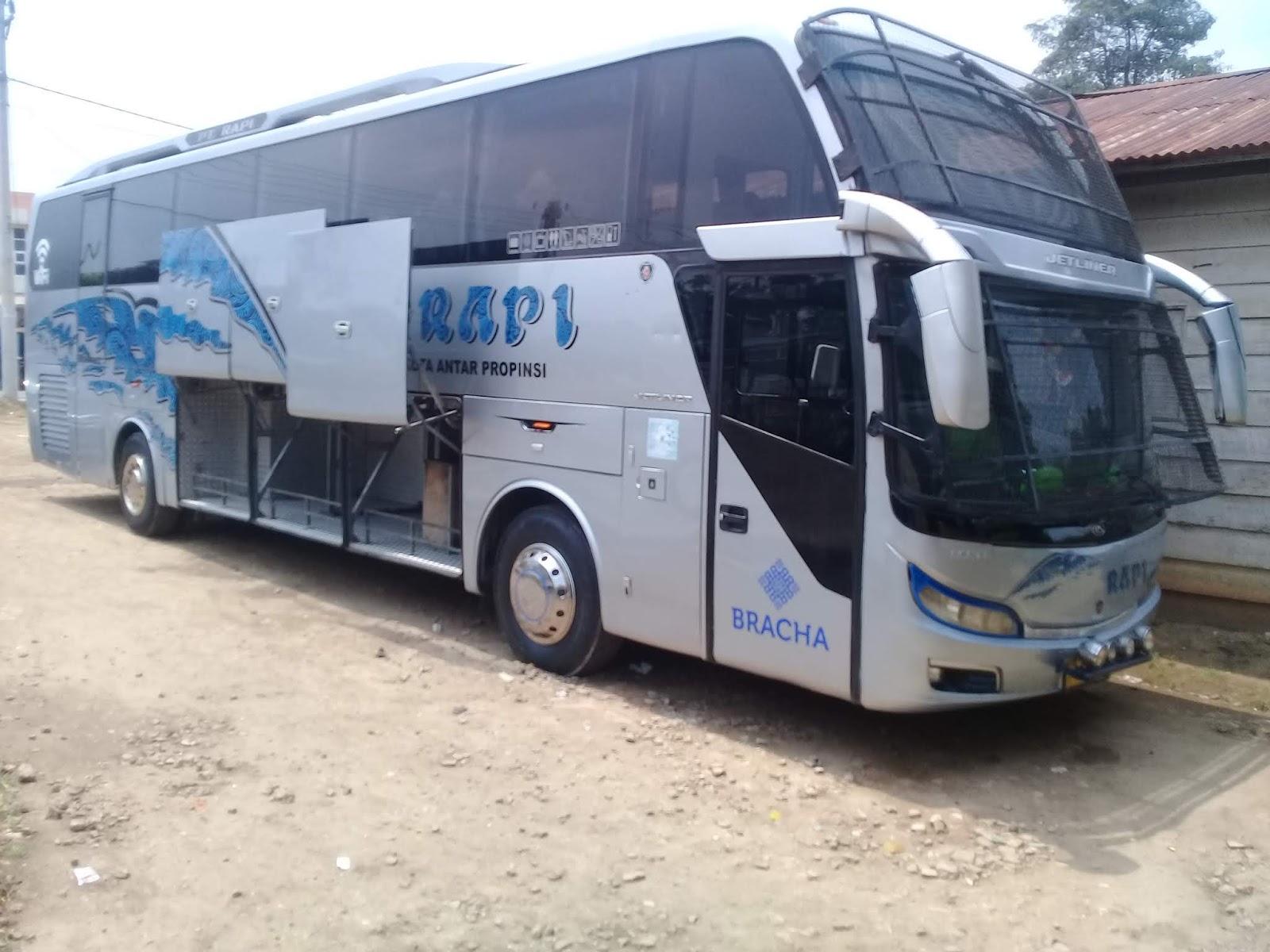 Tarif, Pelayanan, Dan Jadwal Berangkat Bus PT.RAPi 2019