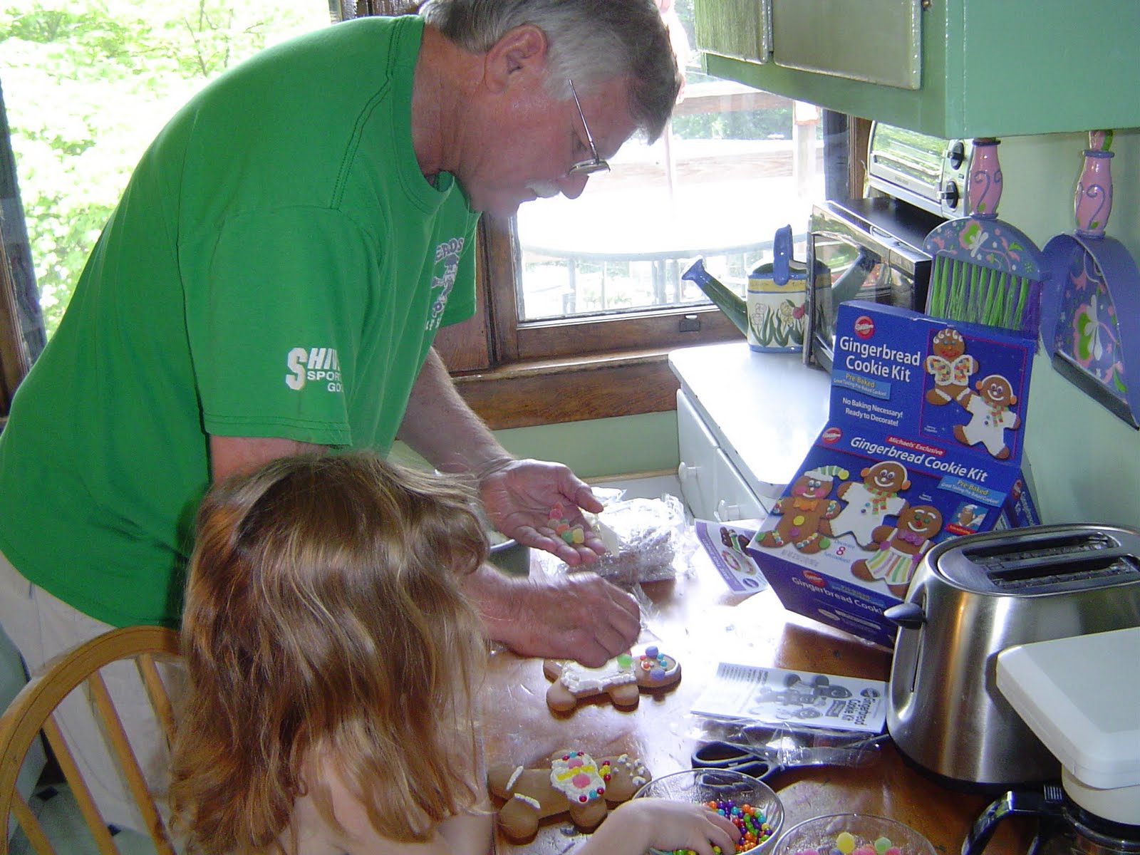 Bob's Bad Golf: Decorating Gingerbread man Cookies in June