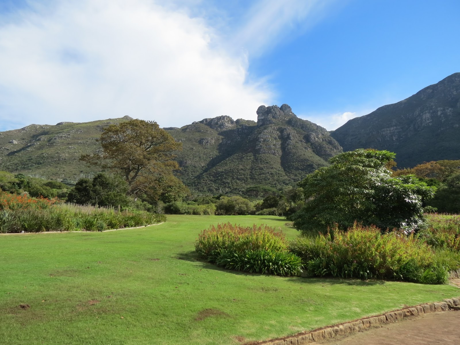 Kreatiewe Joernaal: Botaniese Tuine